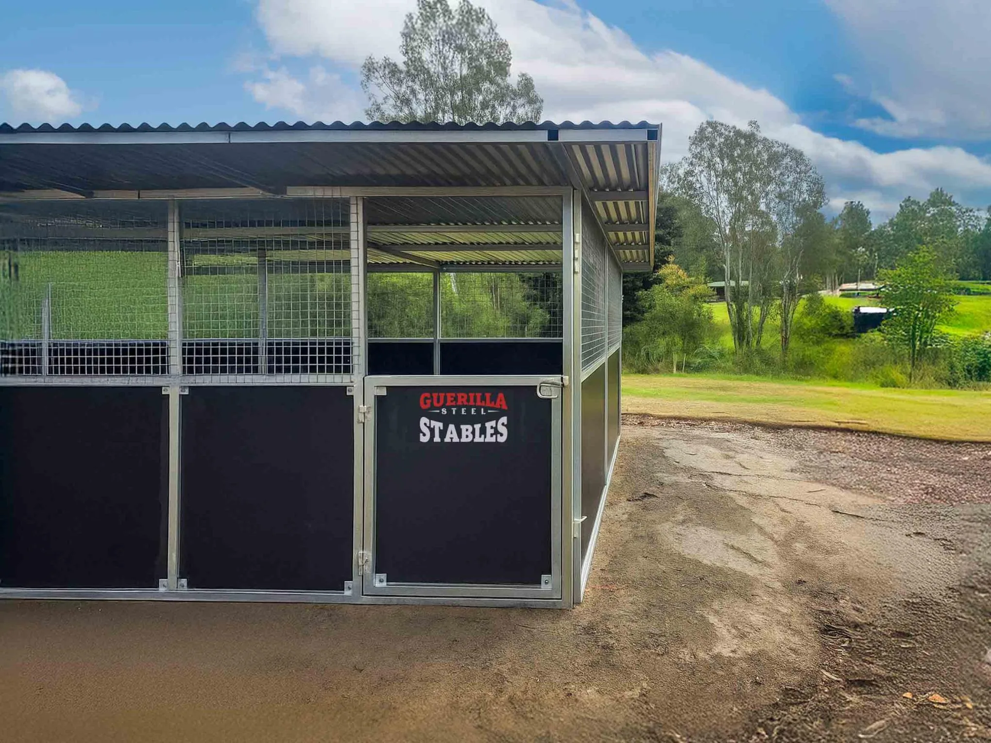 Guerilla Steel: Heavy-Duty Modular Horse Stables QLD/NSW | 2.5m High ...