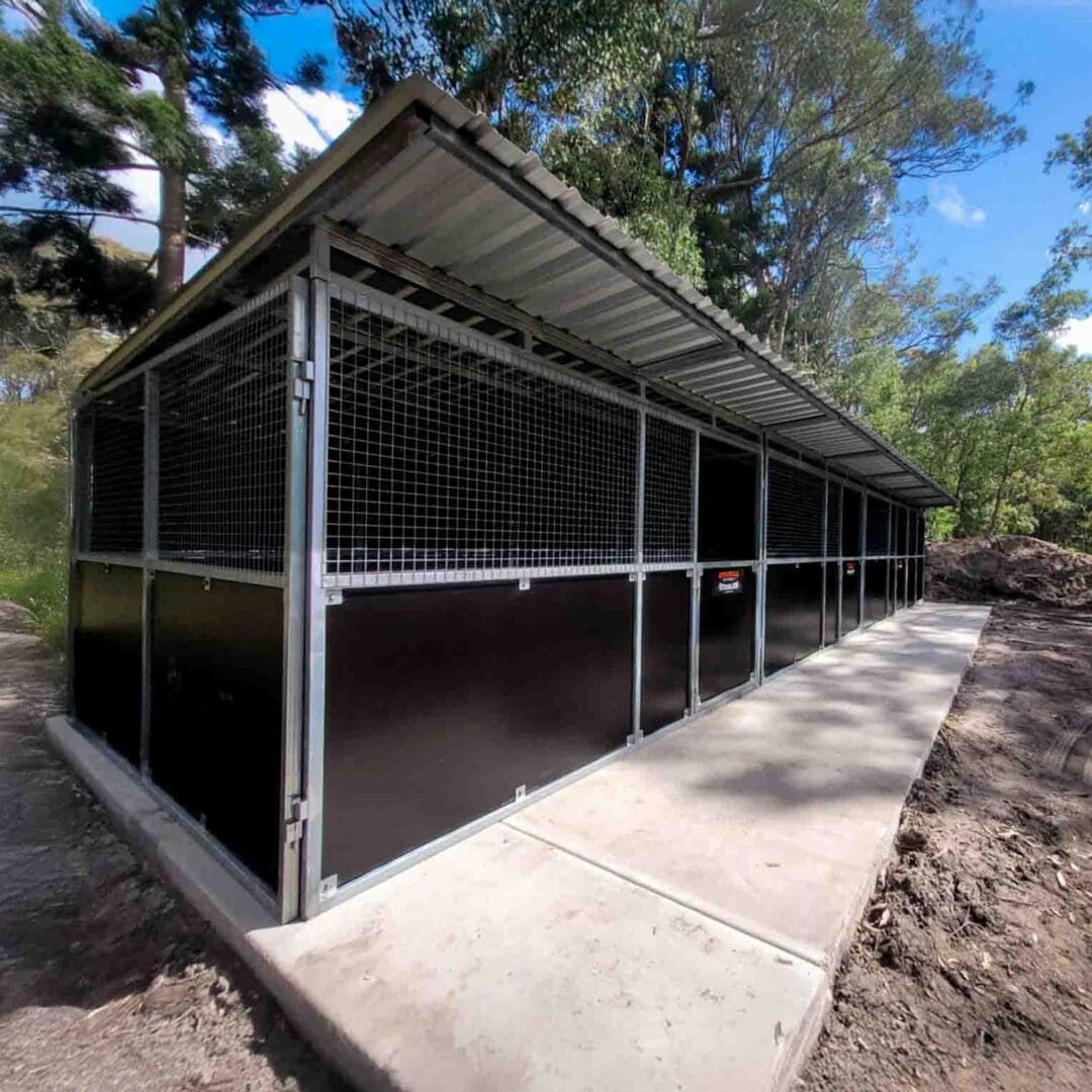 Guerilla Steel: Heavy-Duty Modular Horse Stables QLD/NSW | 2.4m High ...